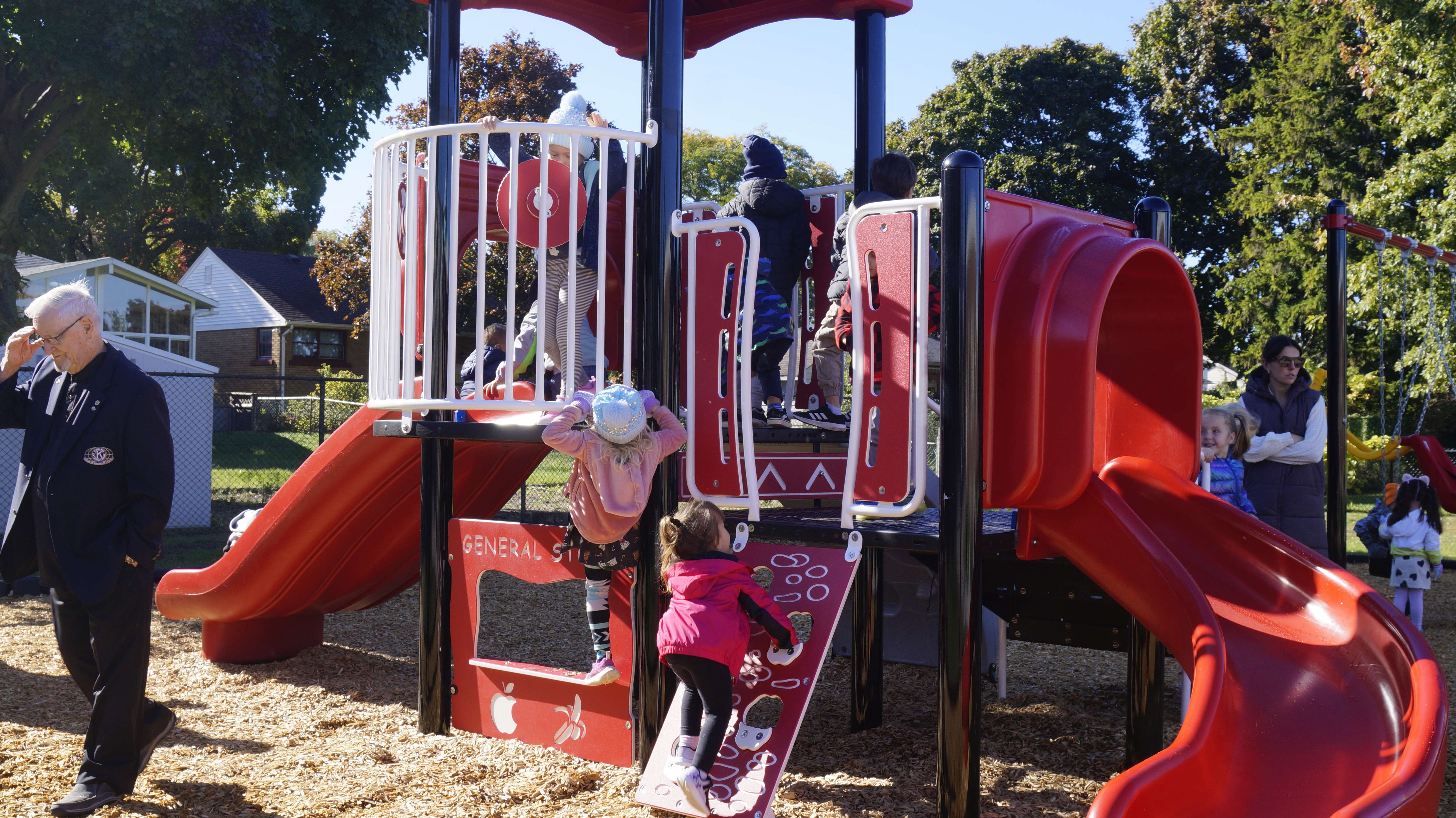 New playground opens at Sarnia elementary school