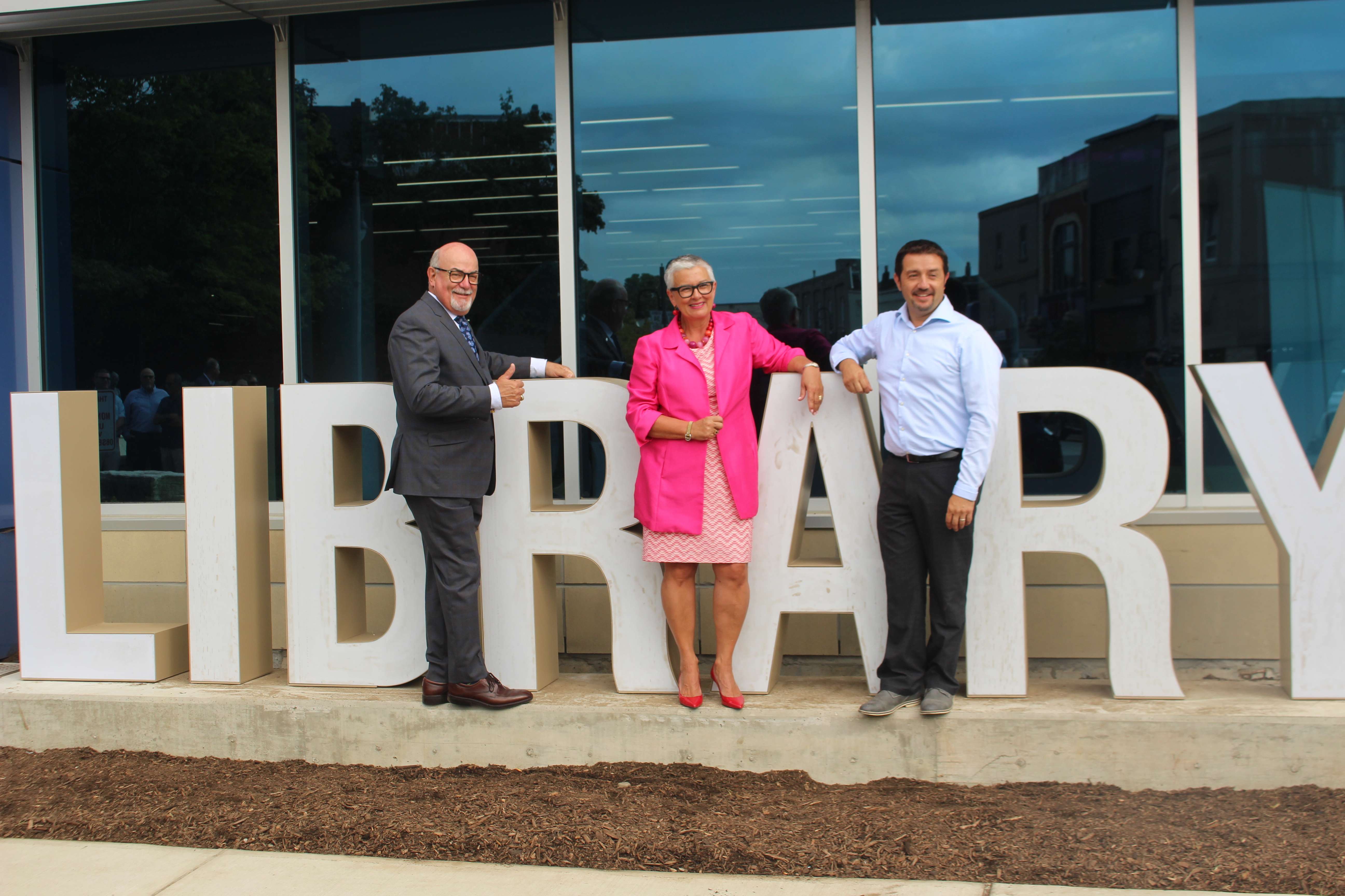 New opportunities available in expanded Leamington library