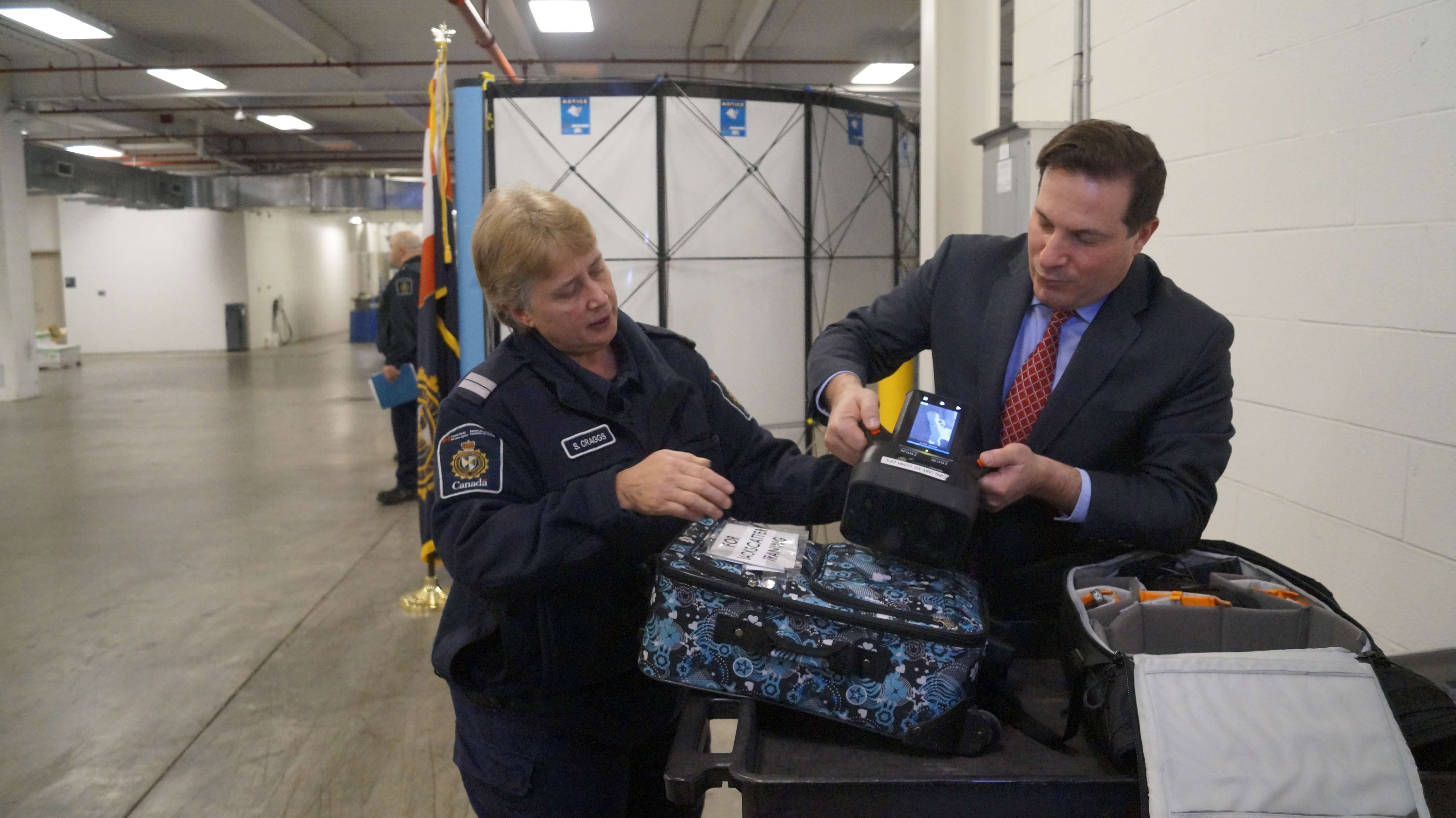 Public safety minister highlights CBSA's work at Blue Water Bridge ...