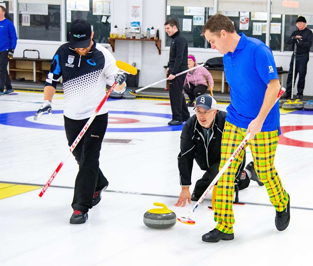 Curling event rocks Sarnia, brushes off two-year hiatus