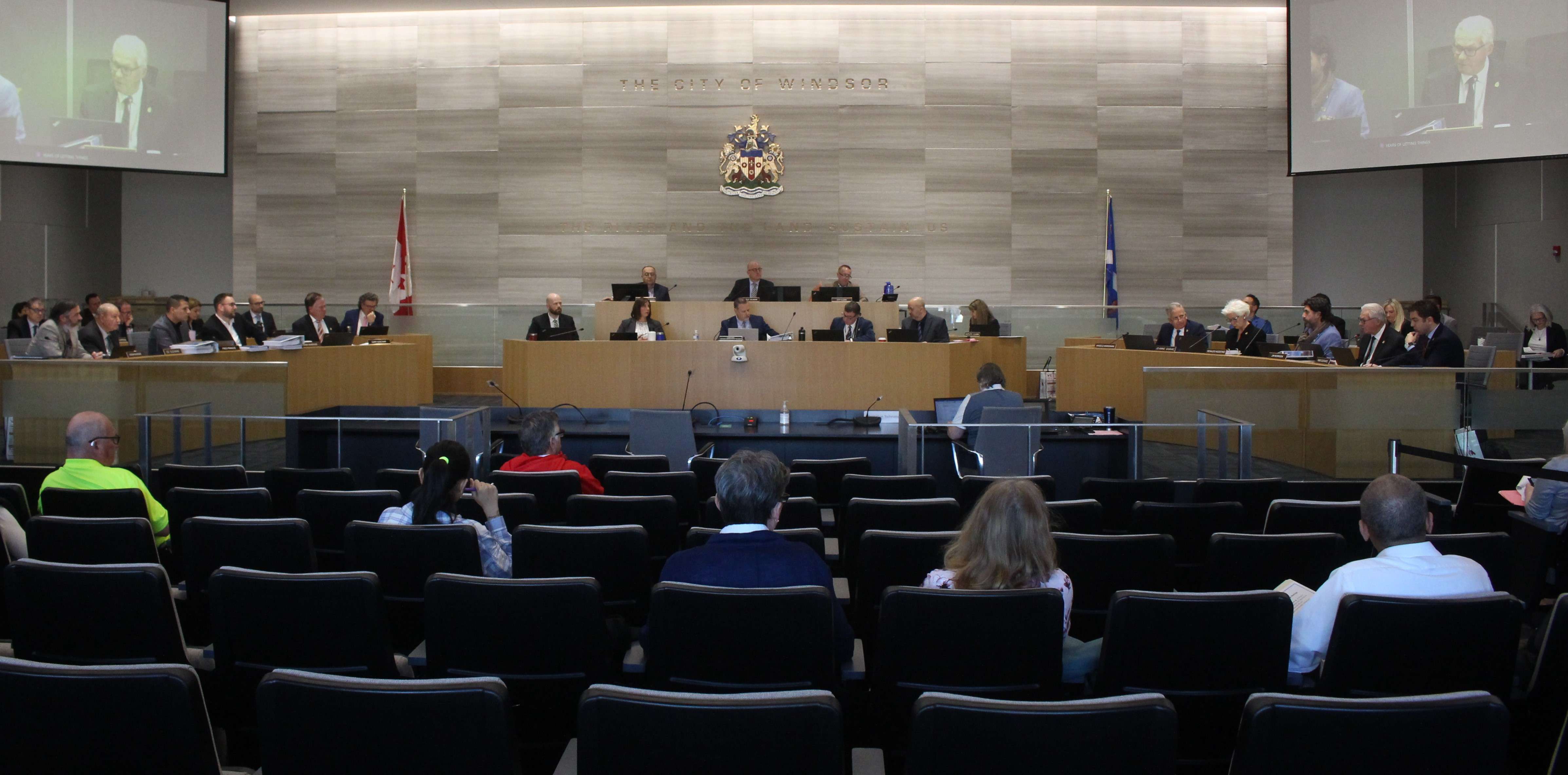 City seeks input on city council meetings