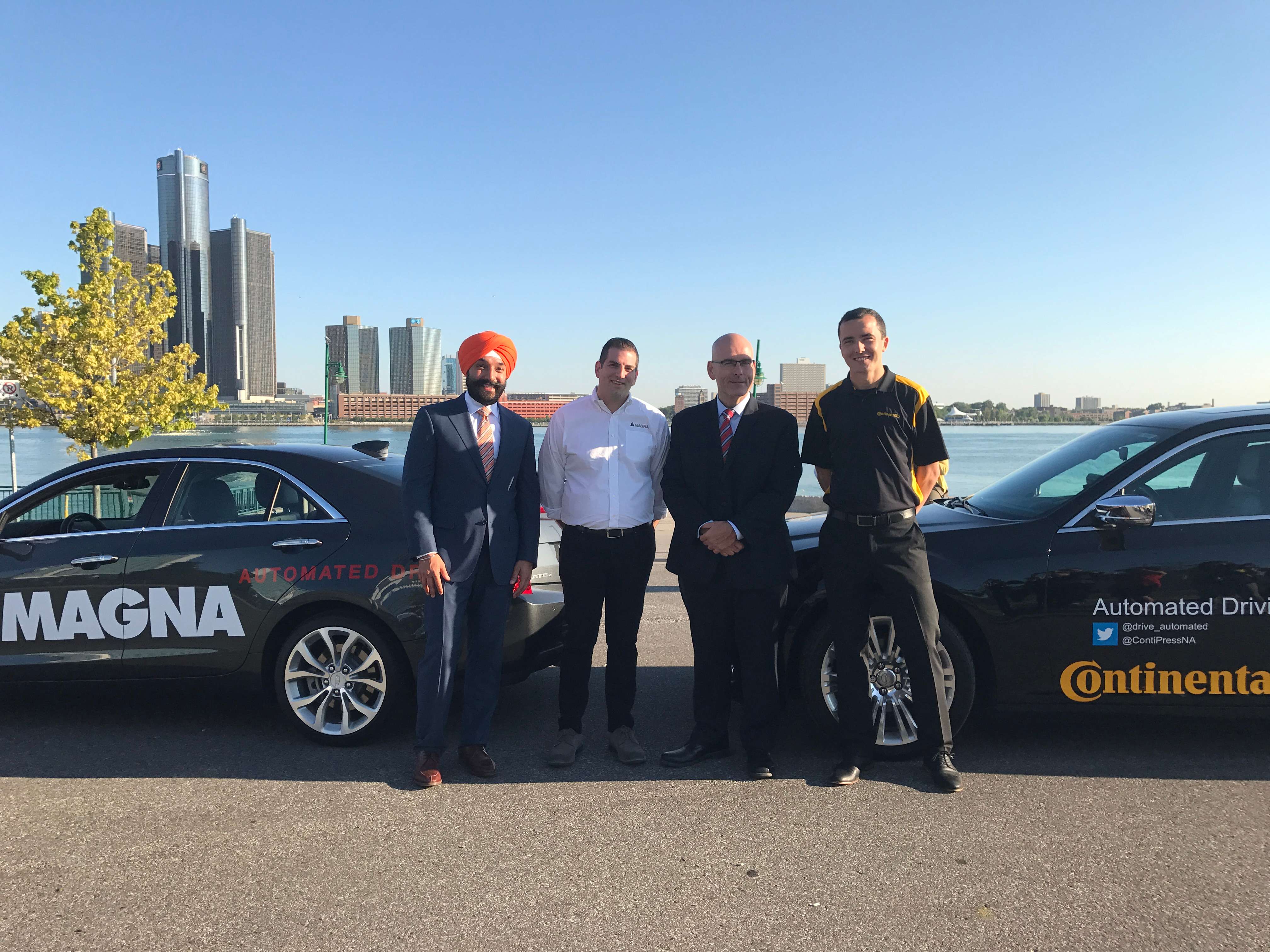Cross Border Automated Car Test Takes Windsor-Sarnia Route