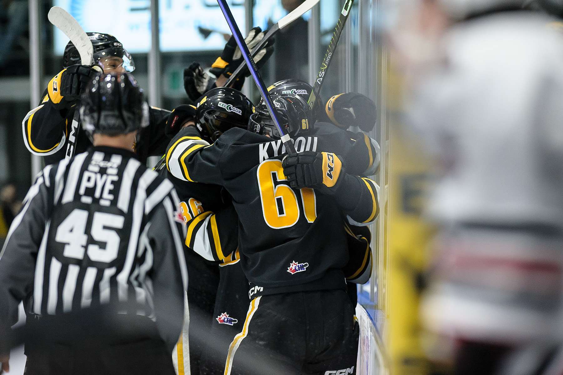 Sting open playoffs with shutout win over Storm