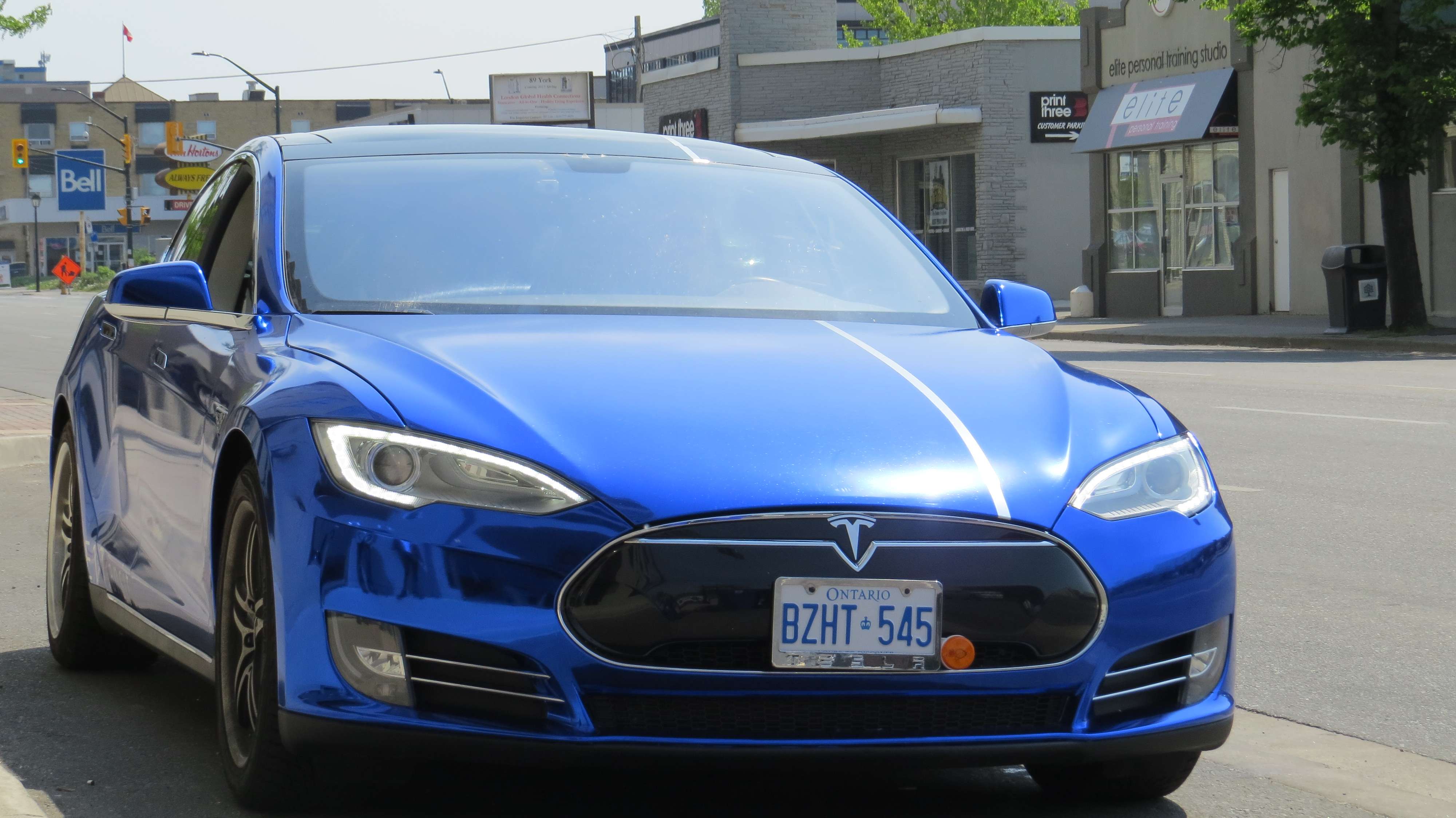 Tesla Limo Service Shows Off Fleet