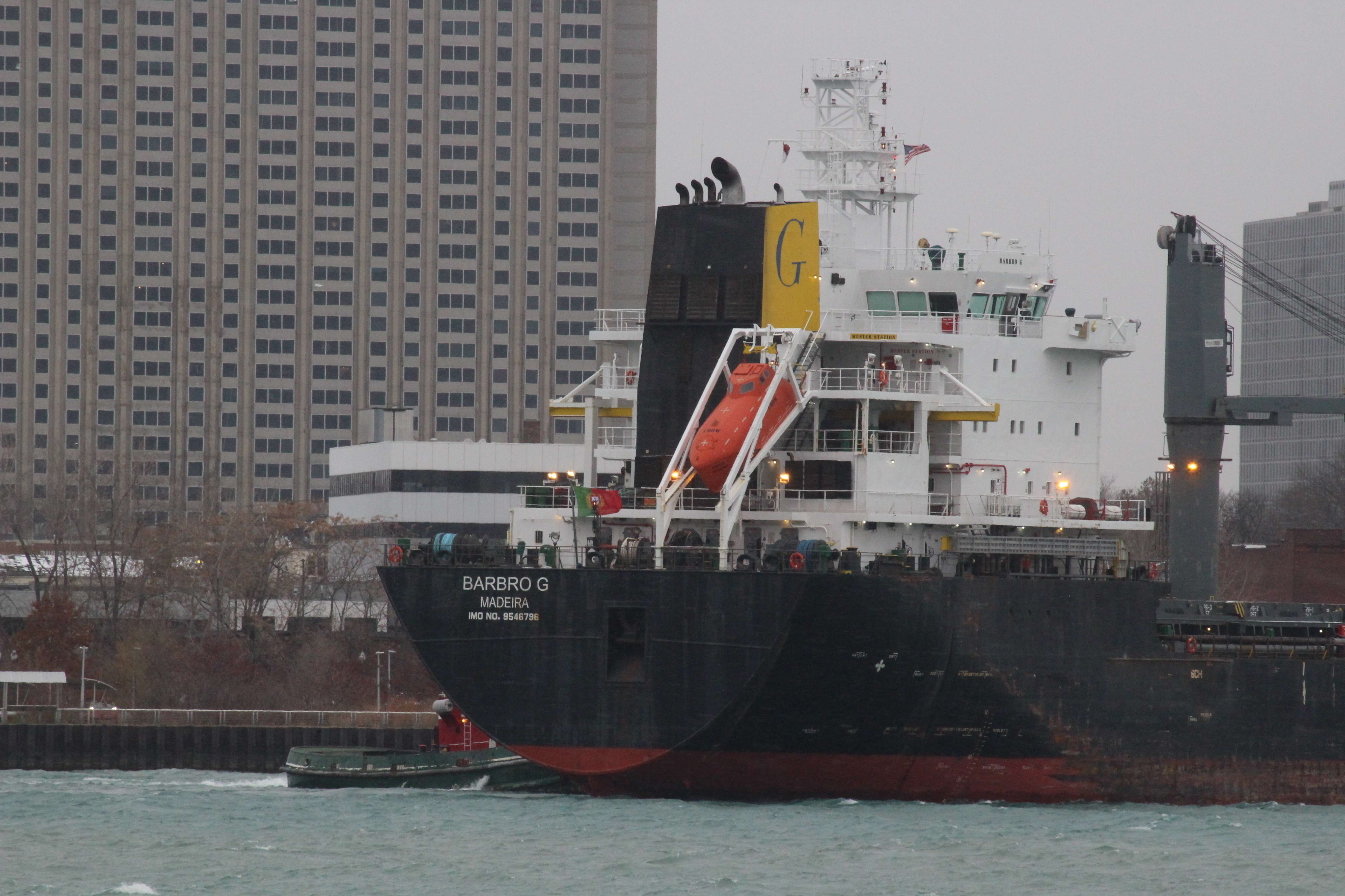 UPDATE: Stuck freighter in Detroit River finally freed