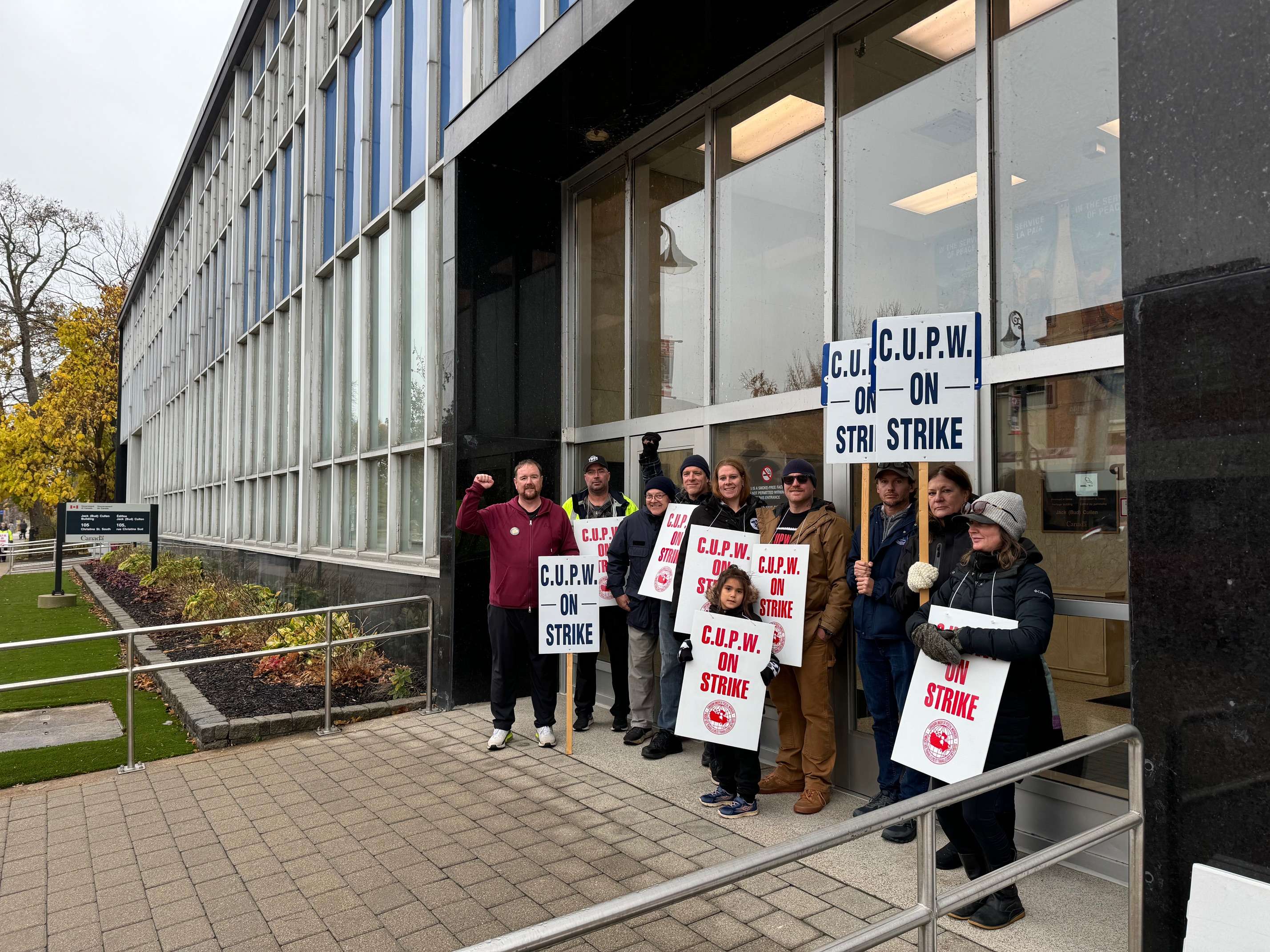 CUPW submits updated proposal to Canada Post
