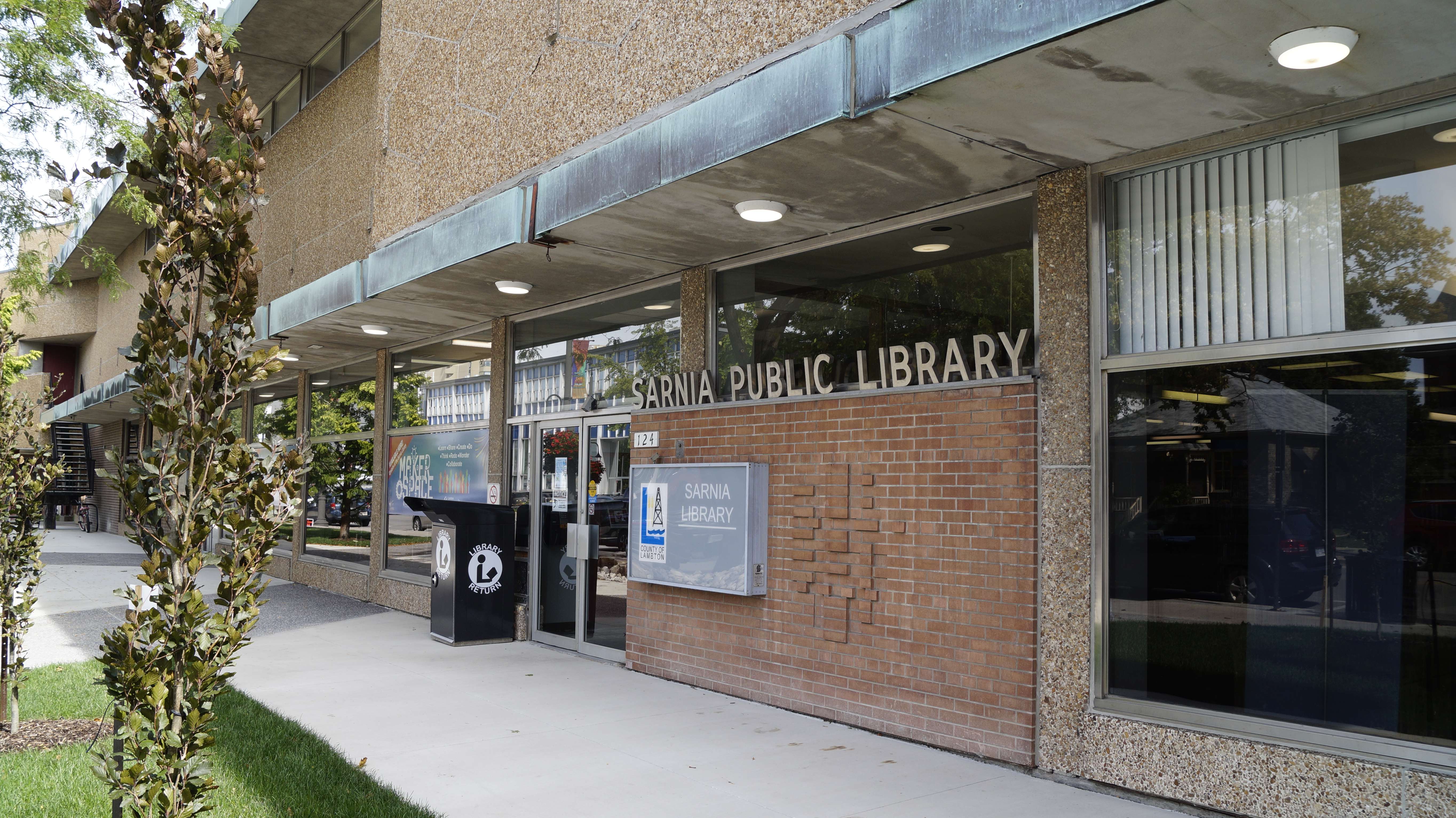 Sarnia Library included in county curbside pickup