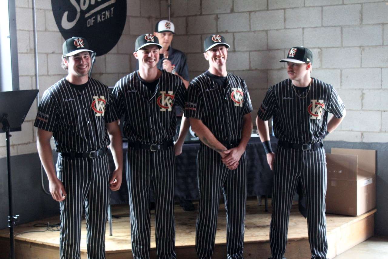 Chatham-Kent Barnstormers unveil uniform, offer up timeless look