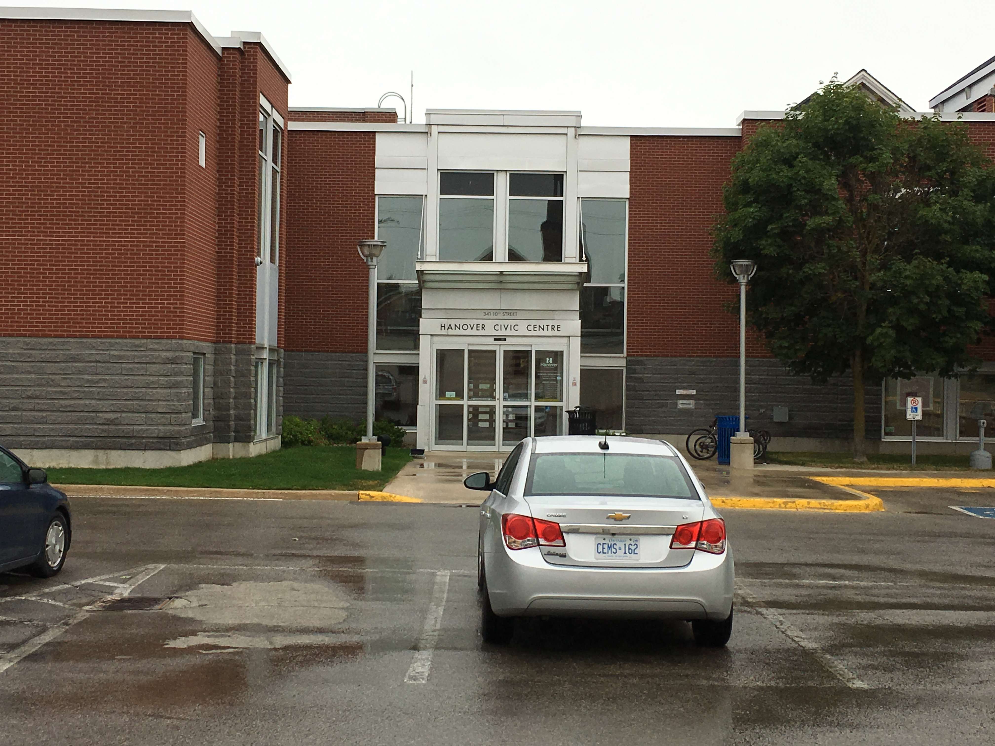 Hanover unveils Newcomer Resource Centre