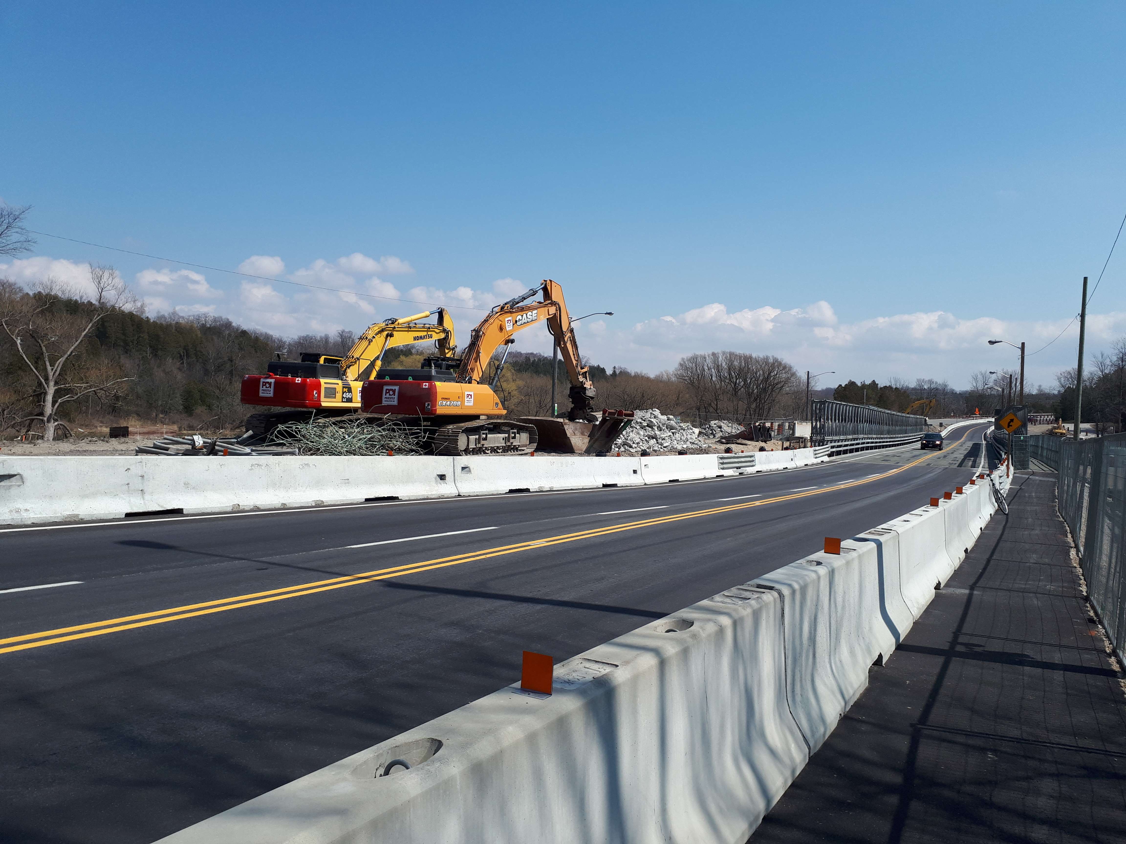 Arches to be lifted into place for Bayfield bridge