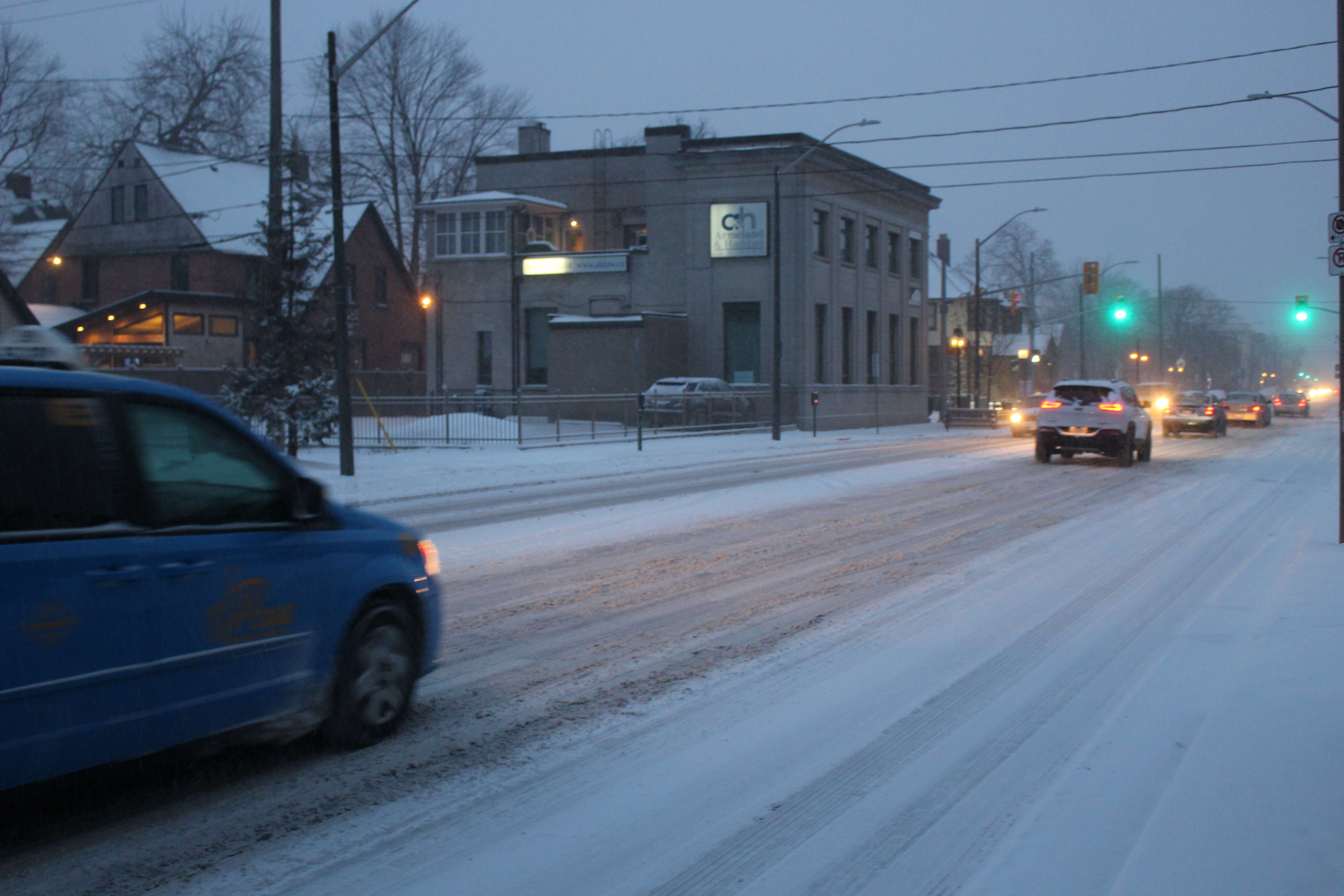 Windsor police kept busy as winter weather leads to more crashes