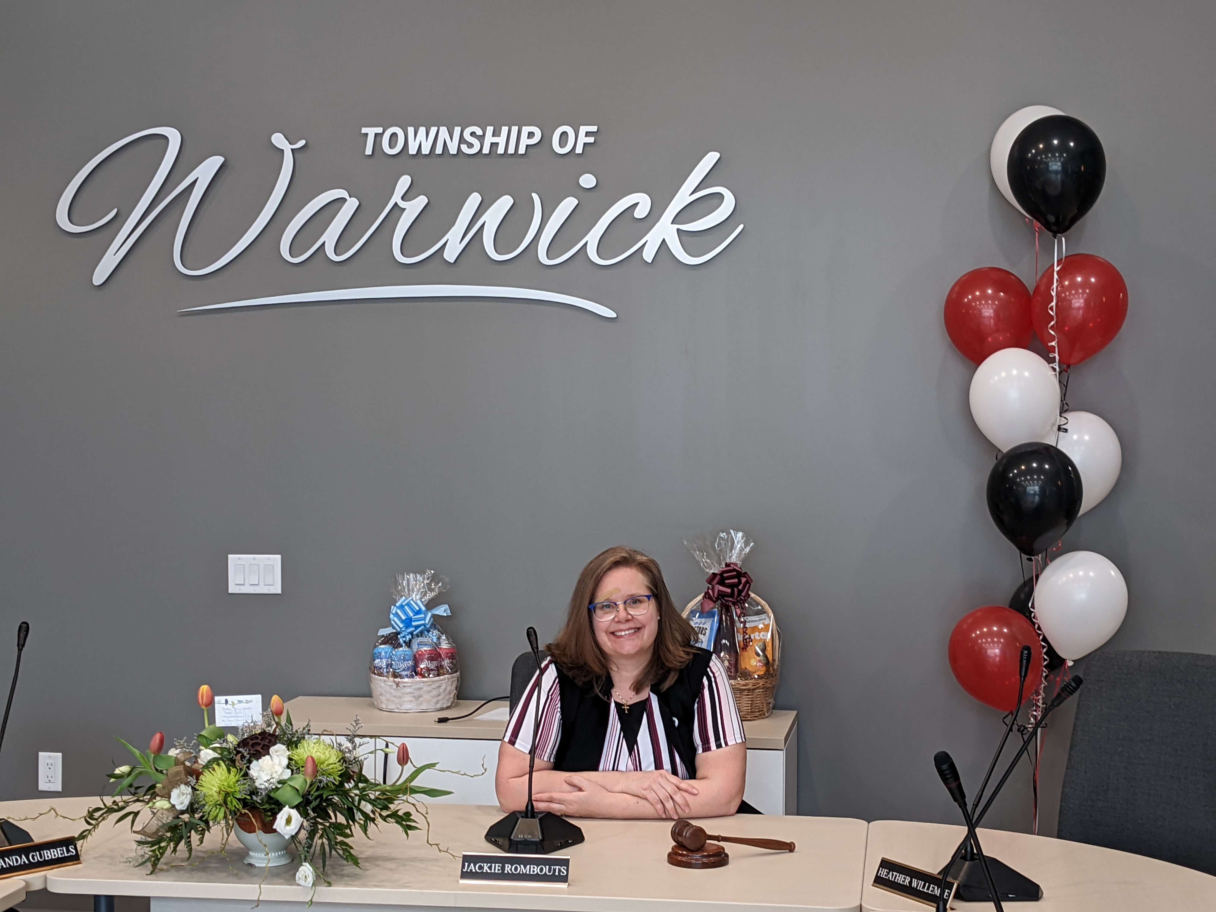 Warwick Township showcases new office (GALLERY)