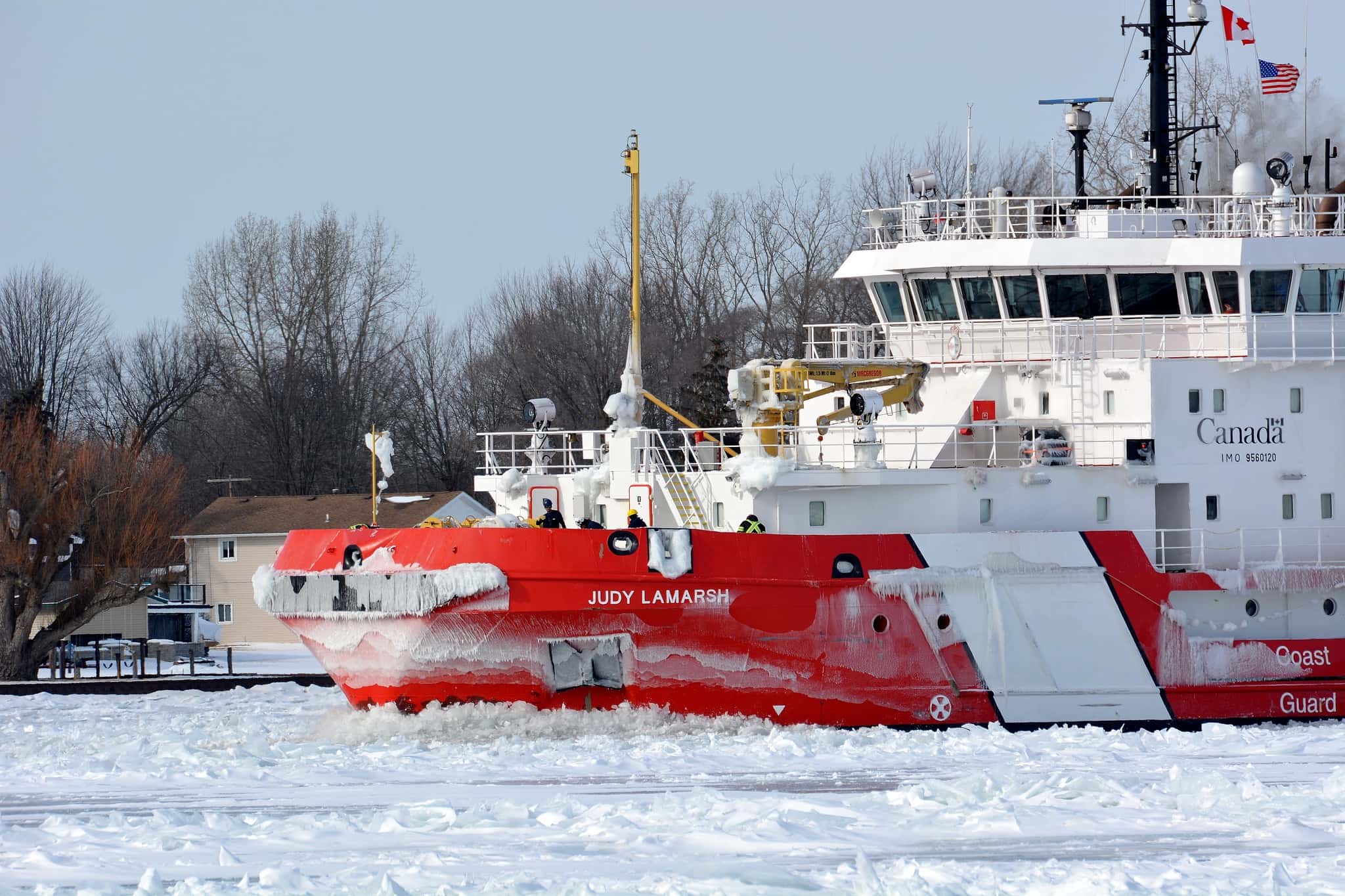 Newer Canadian Coast Guard vessels make local debut for 2026 icebreaking