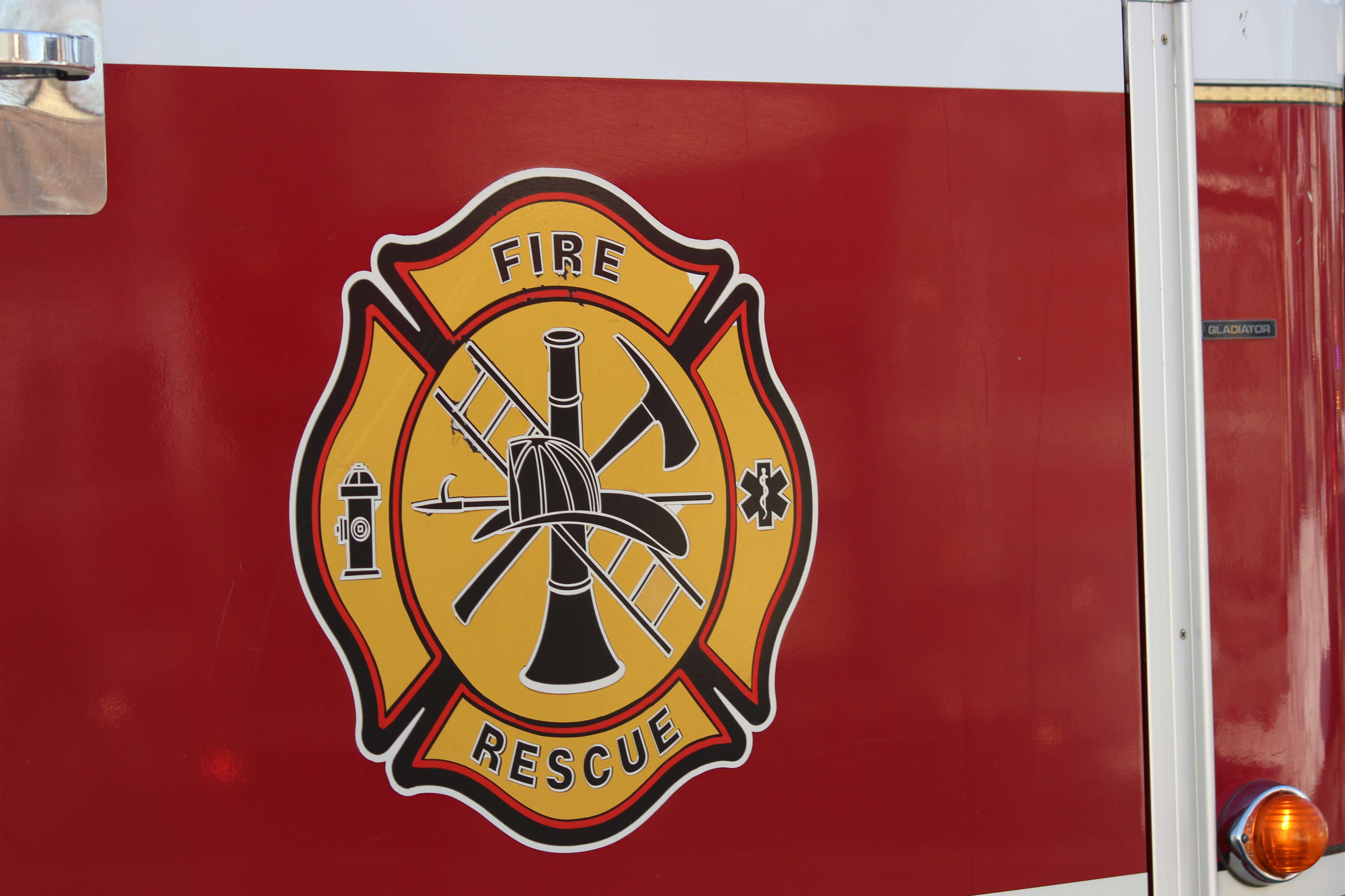 Fire starts in garage and spreads to Windsor home