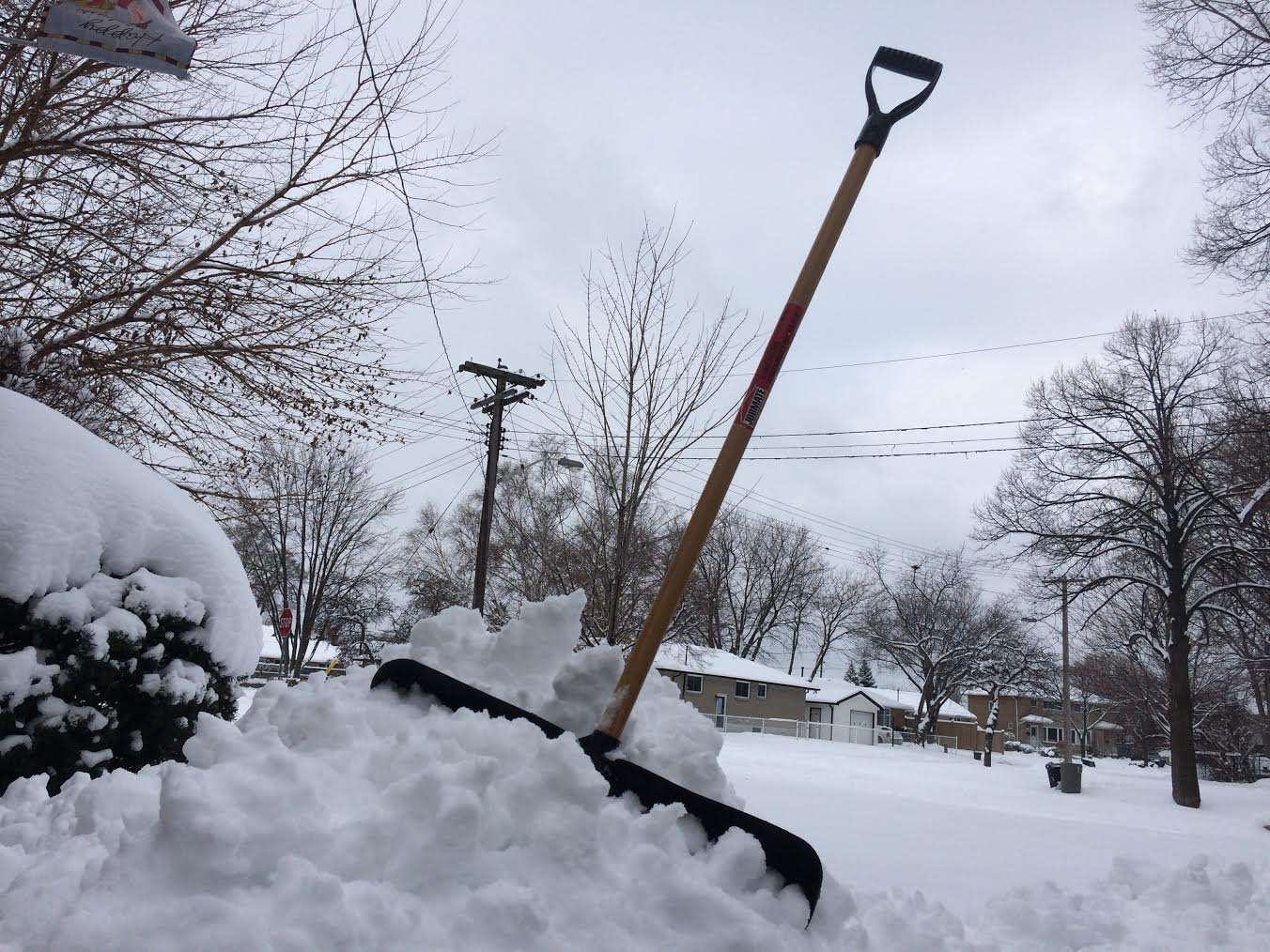 Messy mix of snow and ice on the way