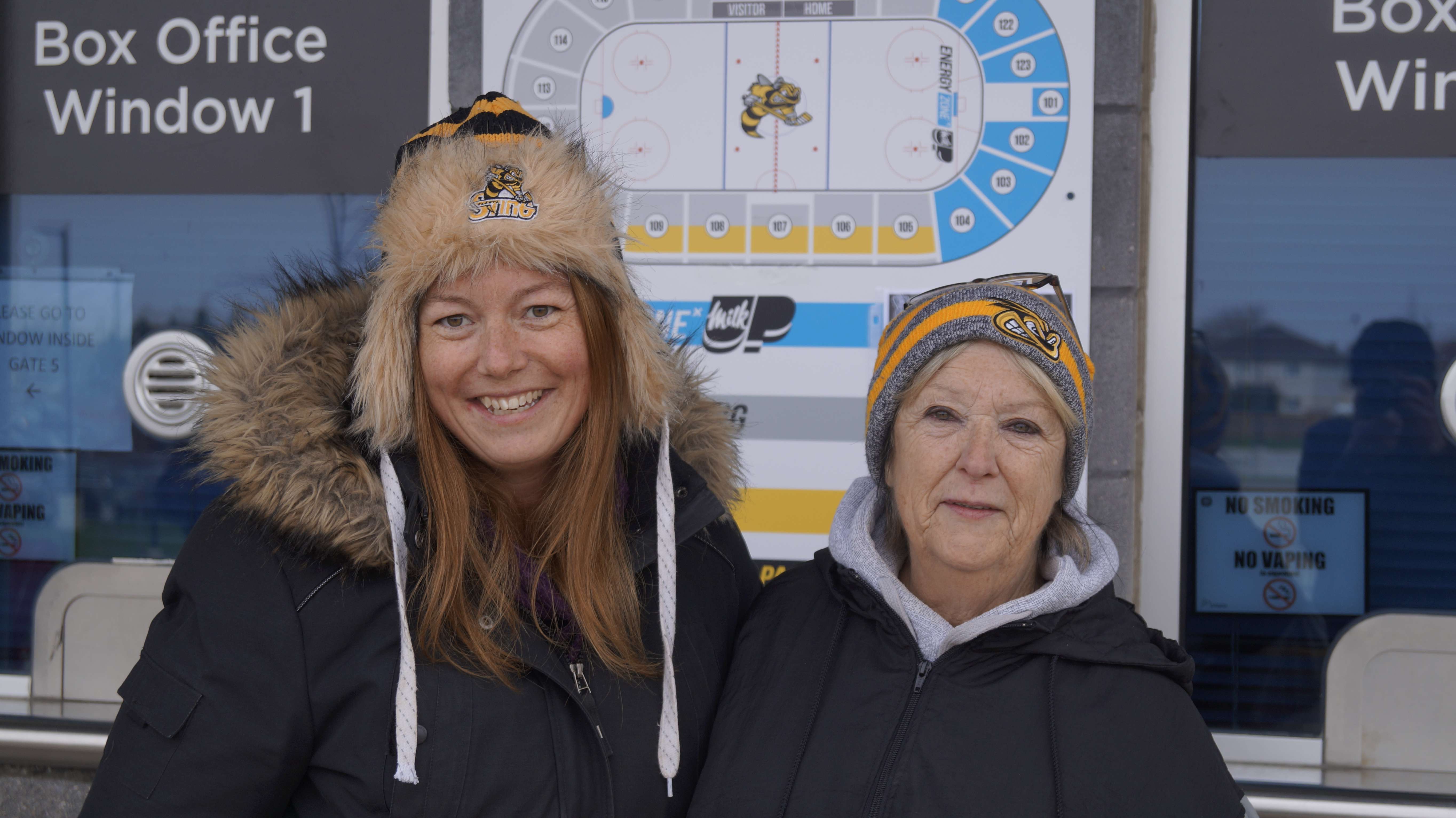 Sting fans line streets, wait hours for Western Conference final tickets