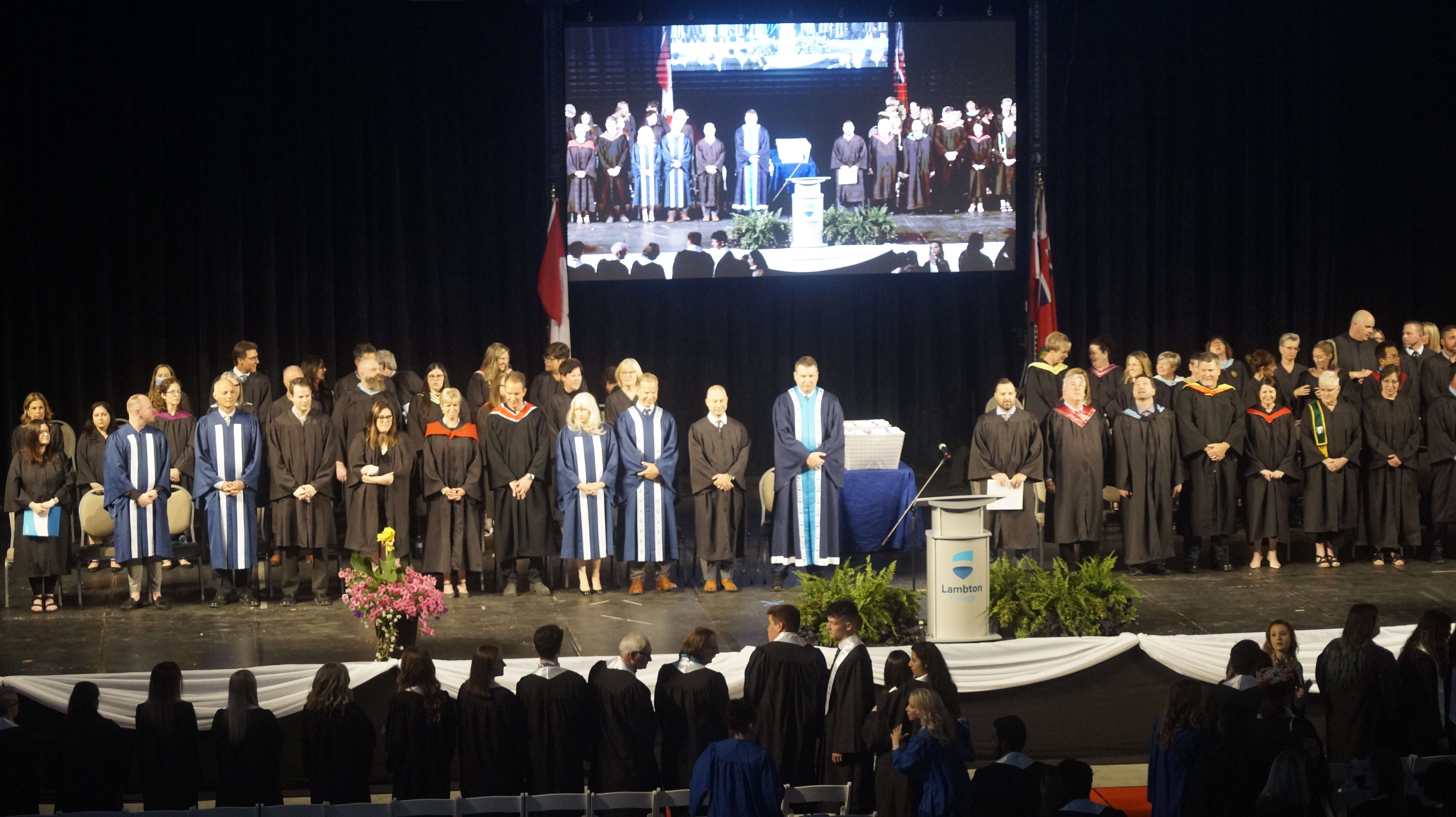 Lambton College celebrates largest graduating class in history – Blue ...