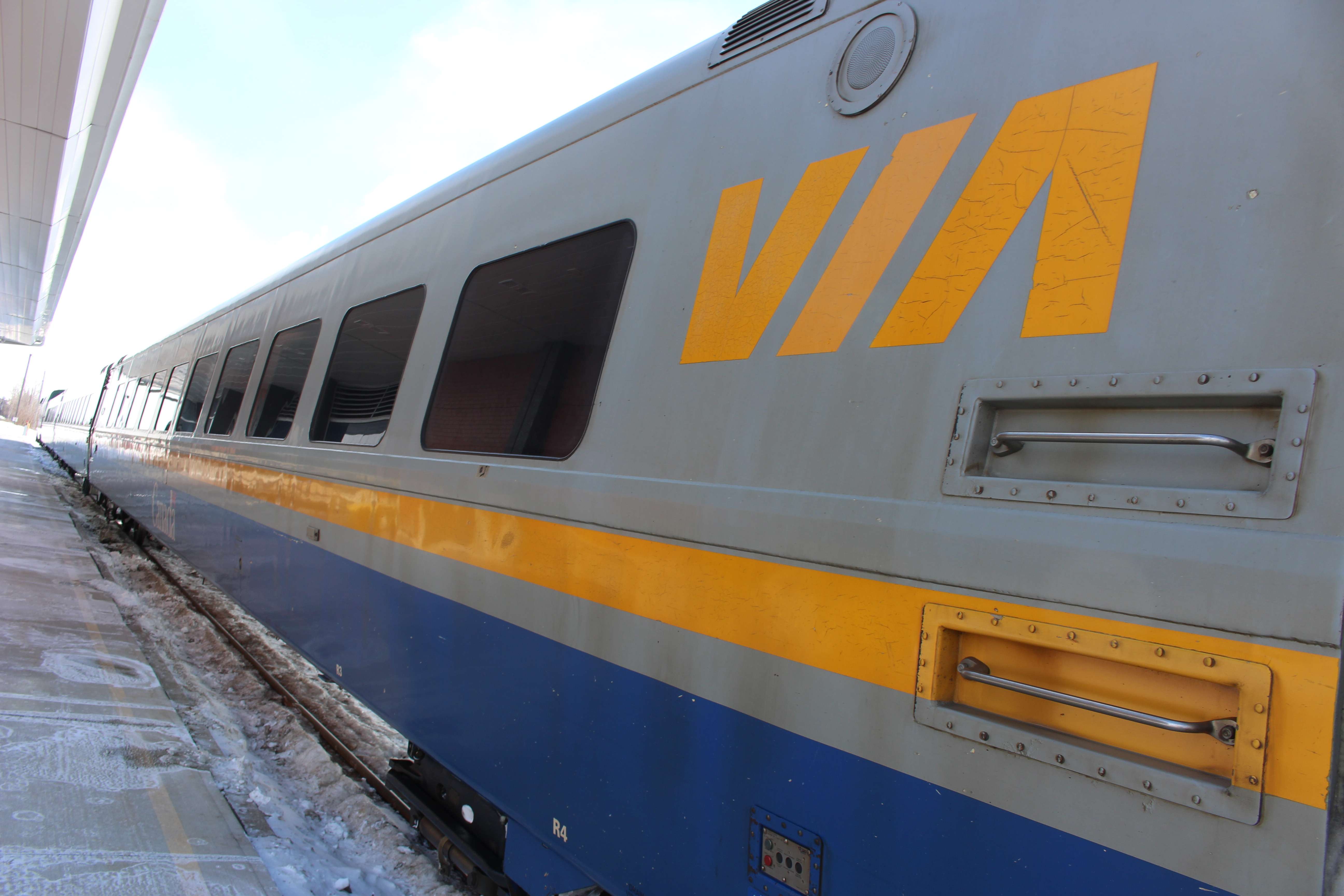 Chamber pushing for high frequency rail